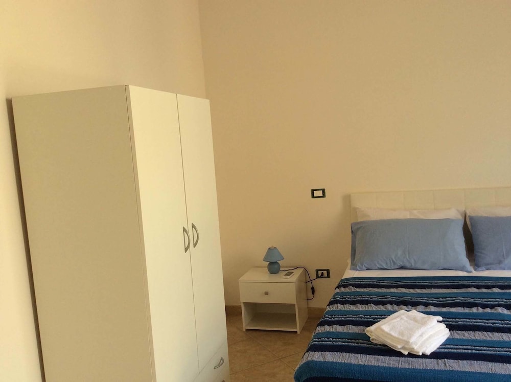 Case Corona - Santa Flavia