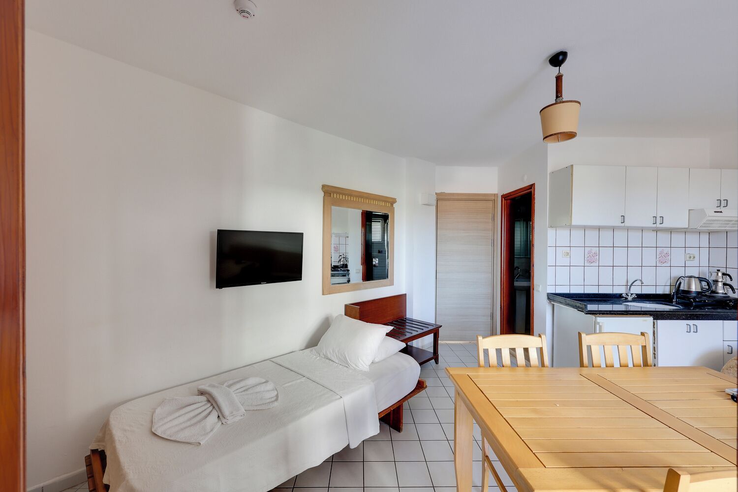 Apartamento, 1 quarto | Cofre no quarto, Wi-fi, roupa de cama fornecida 