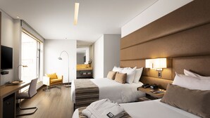Quarto superior, 2 camas de solteiro | Comodidades do quarto
