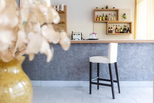 Bar (no alojamento)