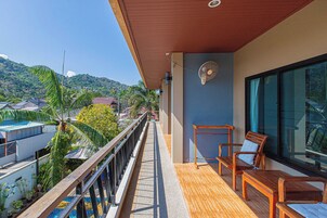 Suite, 1 quarto, varanda, vista para a montanha | Vista do quarto