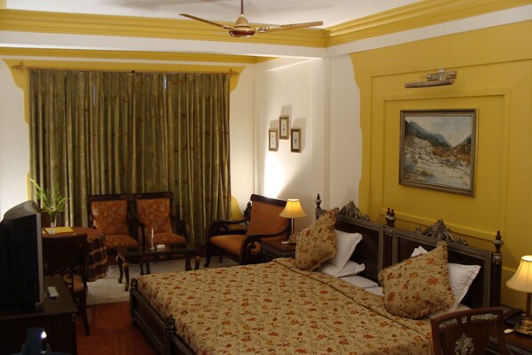 7 quartos, roupa de alta qualidade, camas de colchão viscoelástico 