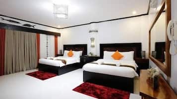 Quarto Superior | Cofre no quarto, secretária, Wi-fi grátis, roupa de cama fornecida