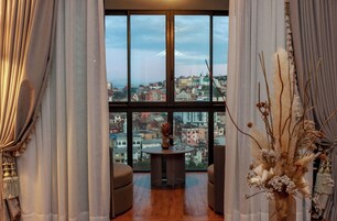 Suite Sénior, 1 quarto, não fumadores, Vista para a cidade | Roupa de alta qualidade, minibar, cofre no quarto 