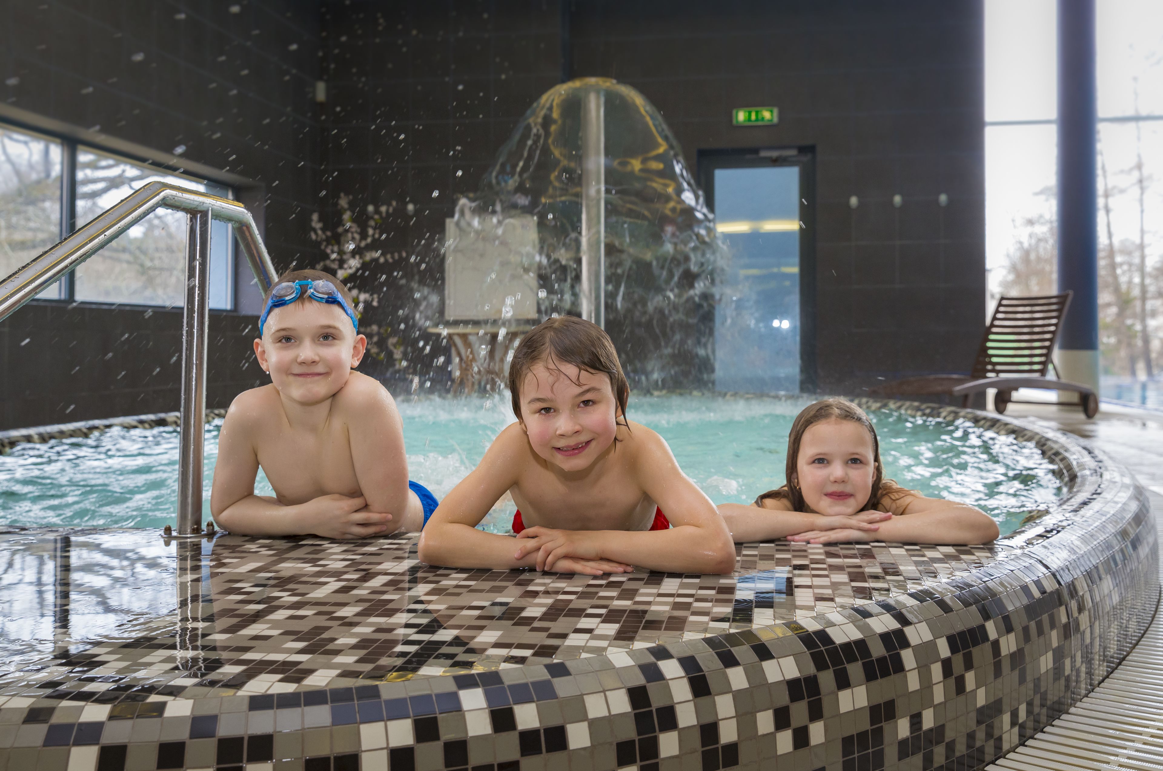 4 piscinas interiores 
