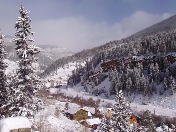 The Green Bridge Inn - Beaver Creek, CO