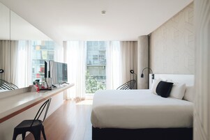 Quarto executivo | Roupas de cama premium, frigobar, cofres nos quartos, escrivaninha