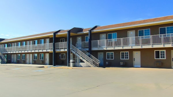 コーコラン カントリー イン - カリフォルニア州