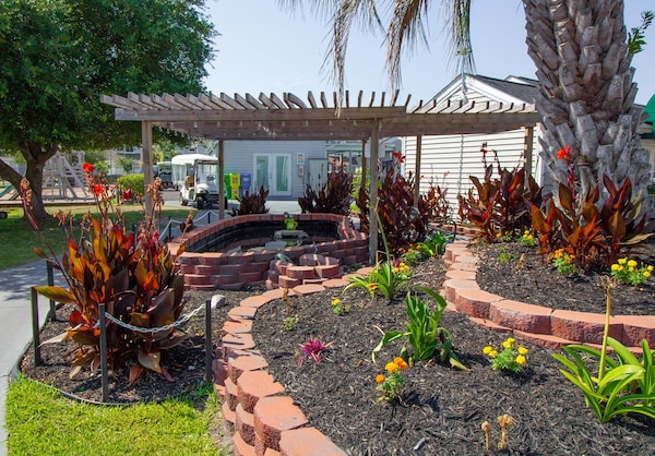 Deercreek Townhomes - Murrells Inlet, SC