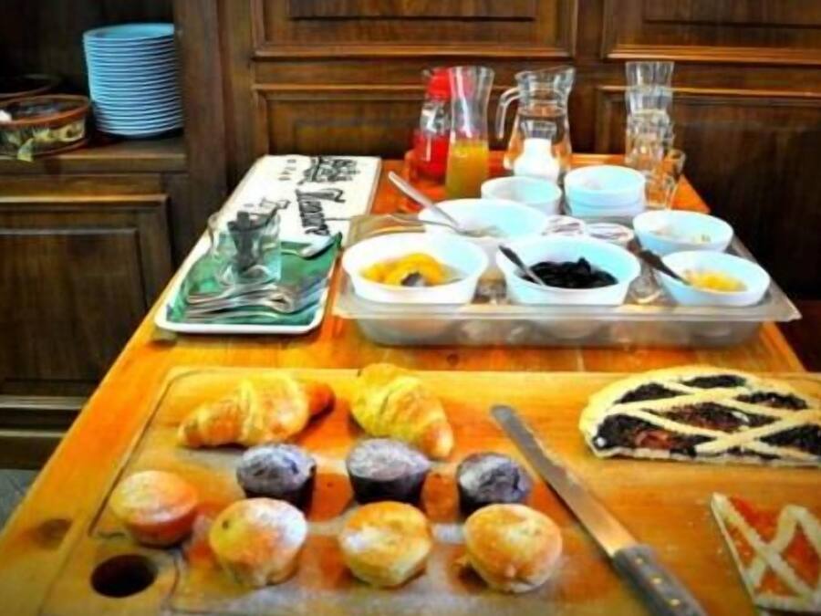 Pequeno-almoço tipo buffet diário incluído