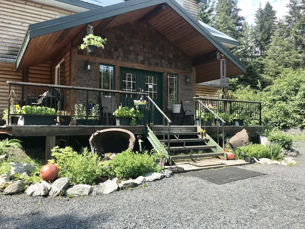 Twin Peaks Lodge And Rv Park - Seward, AK