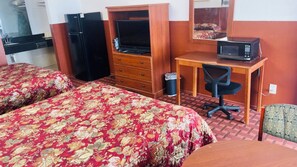 Quarto Duplo, não fumadores | Secretária, ferro/tábua de engomar, Wi-fi grátis 