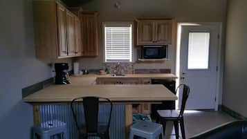 Casa de Campo Familiar, 2 camas queen-size | Kitchenette privada