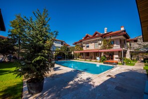 Fachada da propriedade