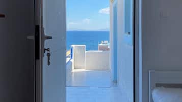 Estúdio, vista para o mar | Terraço/pátio interior