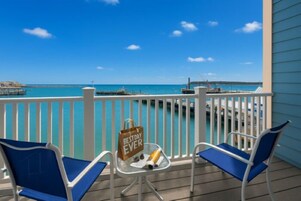 Suíte, 2 camas Queen, sacada (Waterview - Bicycle Street Inn) | Fachada