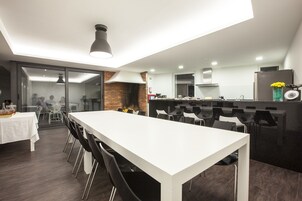 Pequeno-almoço continental diário incluído 