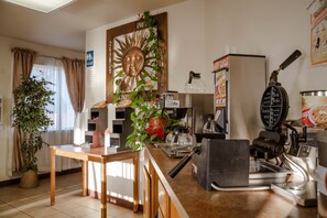 Café da manhã continental grátis todos os dias