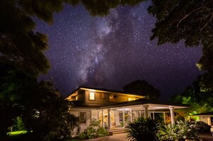 Fachada da propriedade