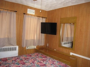 Quarto Standard, não fumadores (Full Bed, Kitchenette) | Secretária, ferro/tábua de engomar, Wi-fi grátis