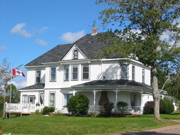 The Nelson House Bed & Breakfast - Nova Scotia