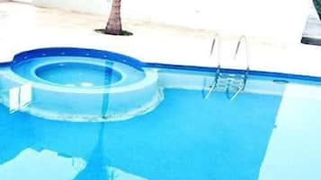 Piscina exterior