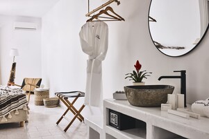 Quarto casal superior, 1 cama de casal ou 2 camas de solteiro | Cofres nos quartos, quartos à prova de som, berços grátis