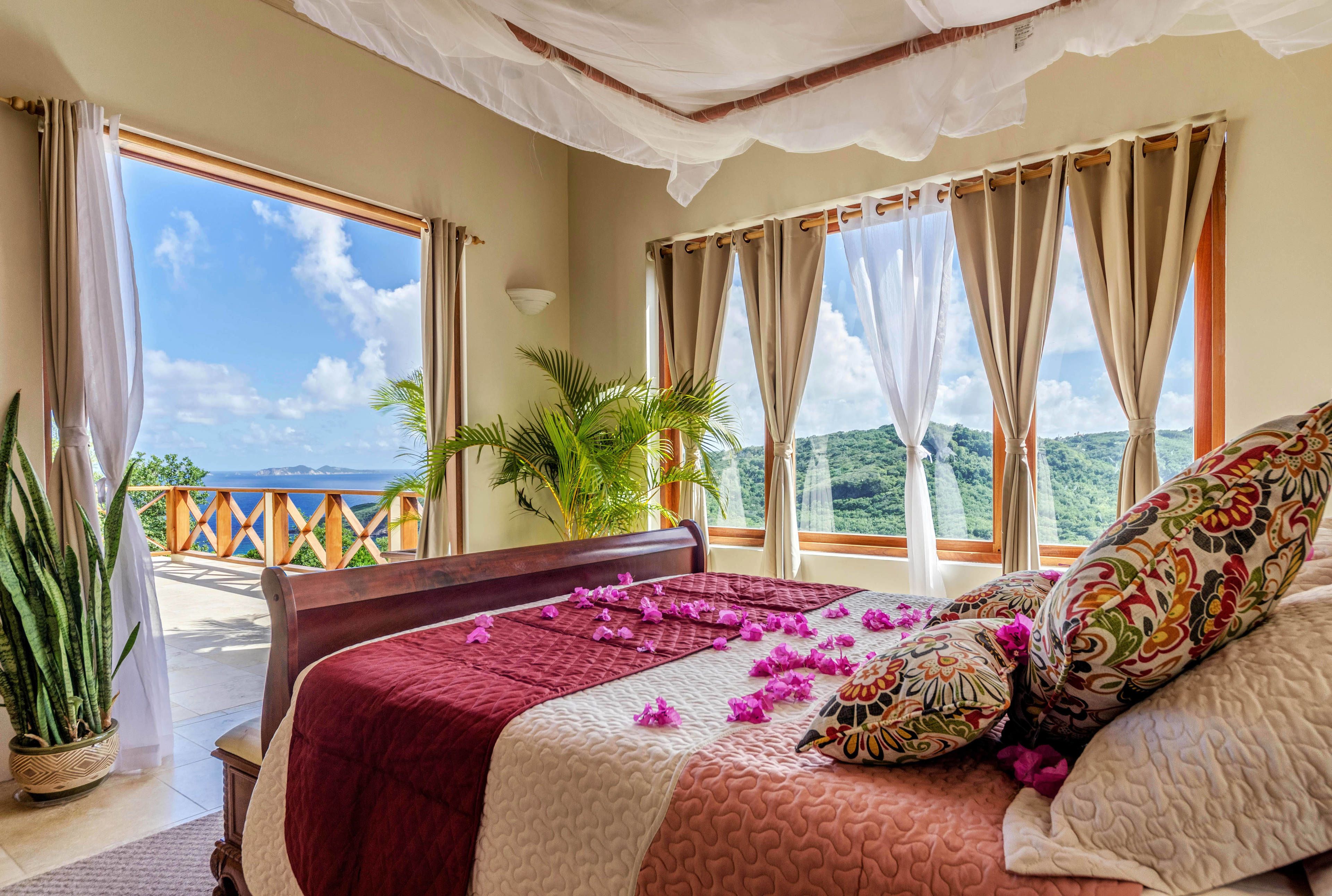 Vila superluxo, vários quartos, piscina particular, vista para o oceano | 7 quartos, roupas de cama premium, cofres nos quartos