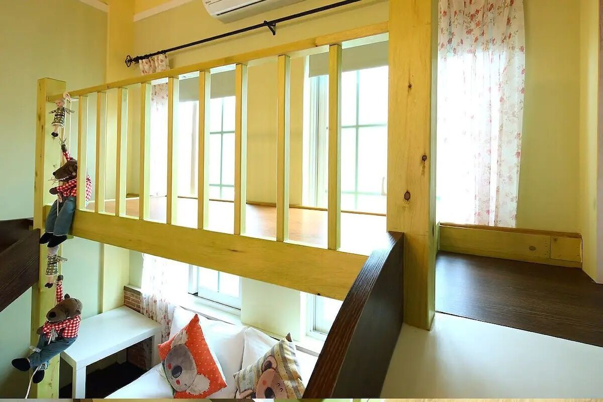 Quarto Quádruplo | Secretária, Wi-fi grátis, roupa de cama fornecida 