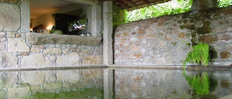 Artigos de higiene pessoal grátis, toalhas fornecidas