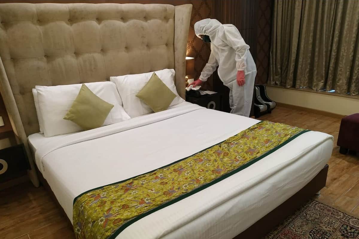 Quarto luxo | Roupas de cama premium, frigobar, cofres nos quartos, escrivaninha