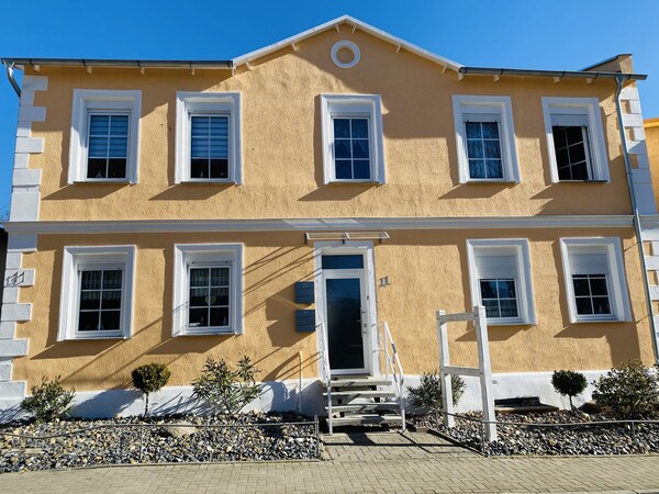 Pension & Ferienwohnungen Schneidereit - Sassnitz