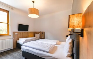 Apartamento, 4 quartos, sauna seca (Excl. 266 EUR cleaning fee) | Roupas de cama premium, cofres nos quartos, individualmente decorados