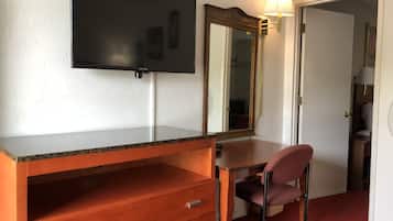 Quarto Familiar, não fumadores | Wi-fi grátis, roupa de cama fornecida