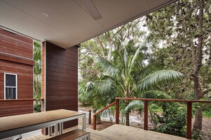 Vila premium, 2 quartos, vista para o jardim | Terraço/pátio