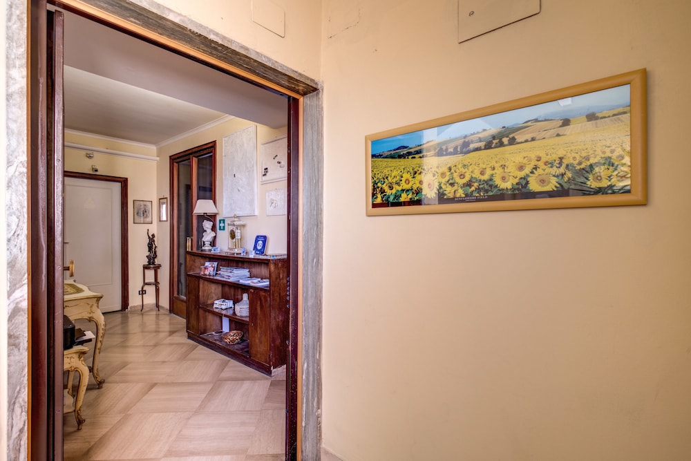 B&b Piramide Terrace - Rome