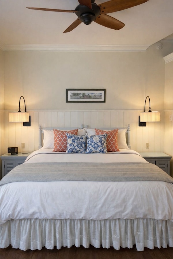 The Elmwood Heritage Inn - Cornwall, PE, Canadá