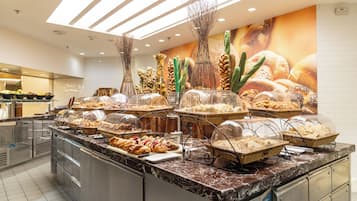 Pequeno-almoço tipo buffet diário (100 SAR por pessoa)