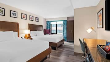 Quarto, 2 camas queen-size (Drinks & Snacks) | Roupa de alta qualidade, cofre no quarto, quartos insonorizados