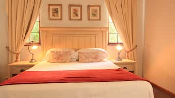Quarto Duplo Standard, 1 quarto, vista para o jardim | Roupa de alta qualidade, secretária, Wi-fi grátis