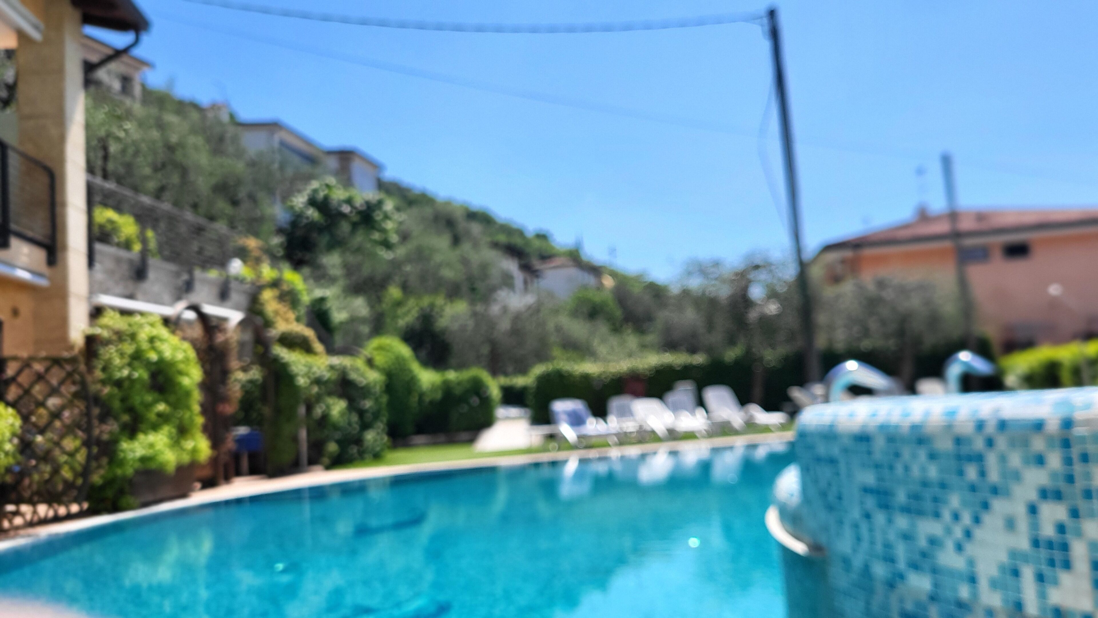 Piscina exterior sazonal 