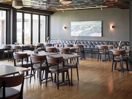 Jantares servidos, cozinha local 