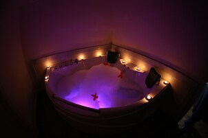 Quarto de Luxo, vista para a montanha | Banheira de hidromassagem