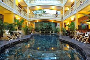 Piscina externa