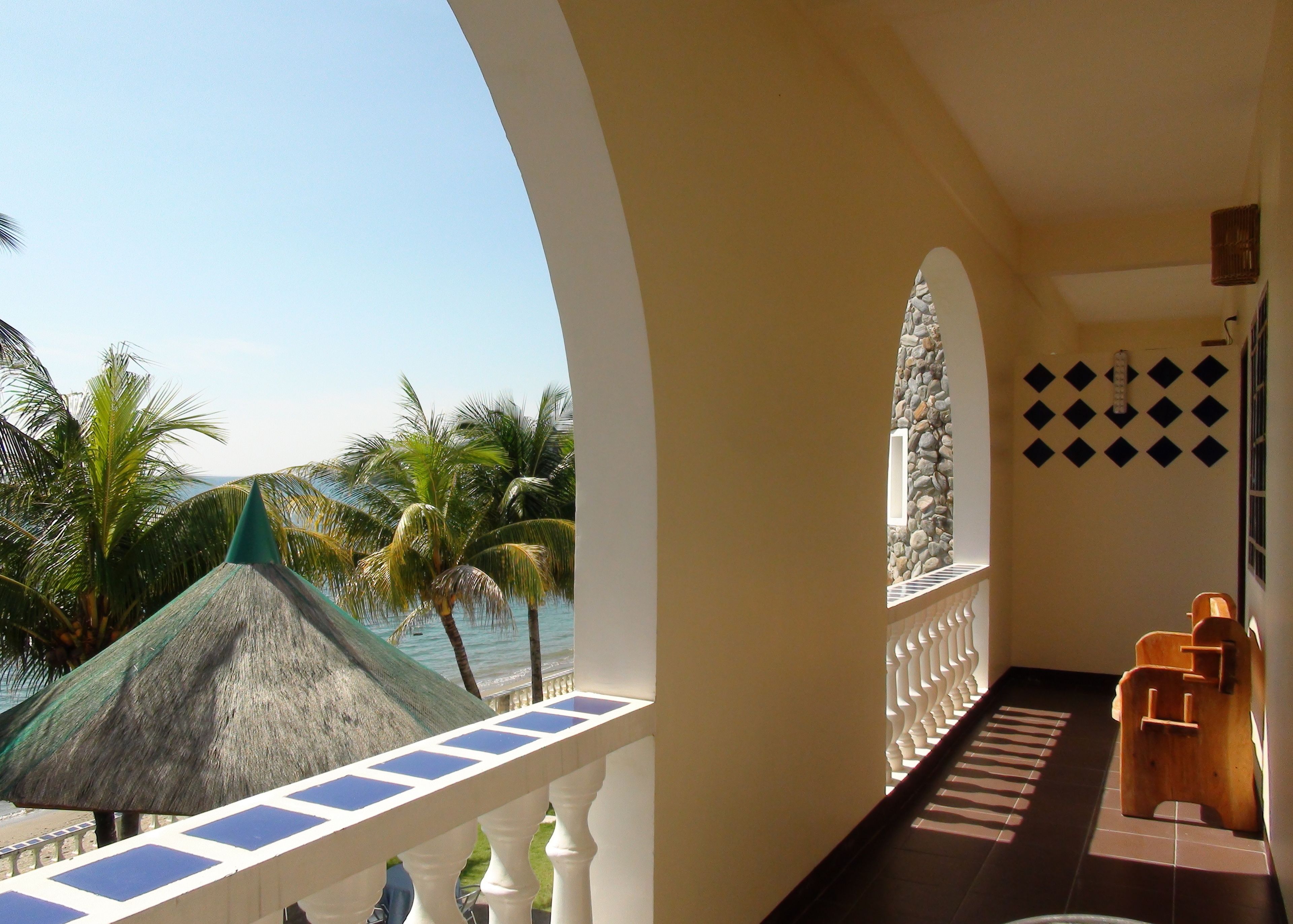 Quarto luxo, 1 cama de casal, vista para a praia | Sacada