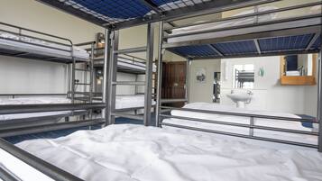 Quarto | Roupa de cama fornecida