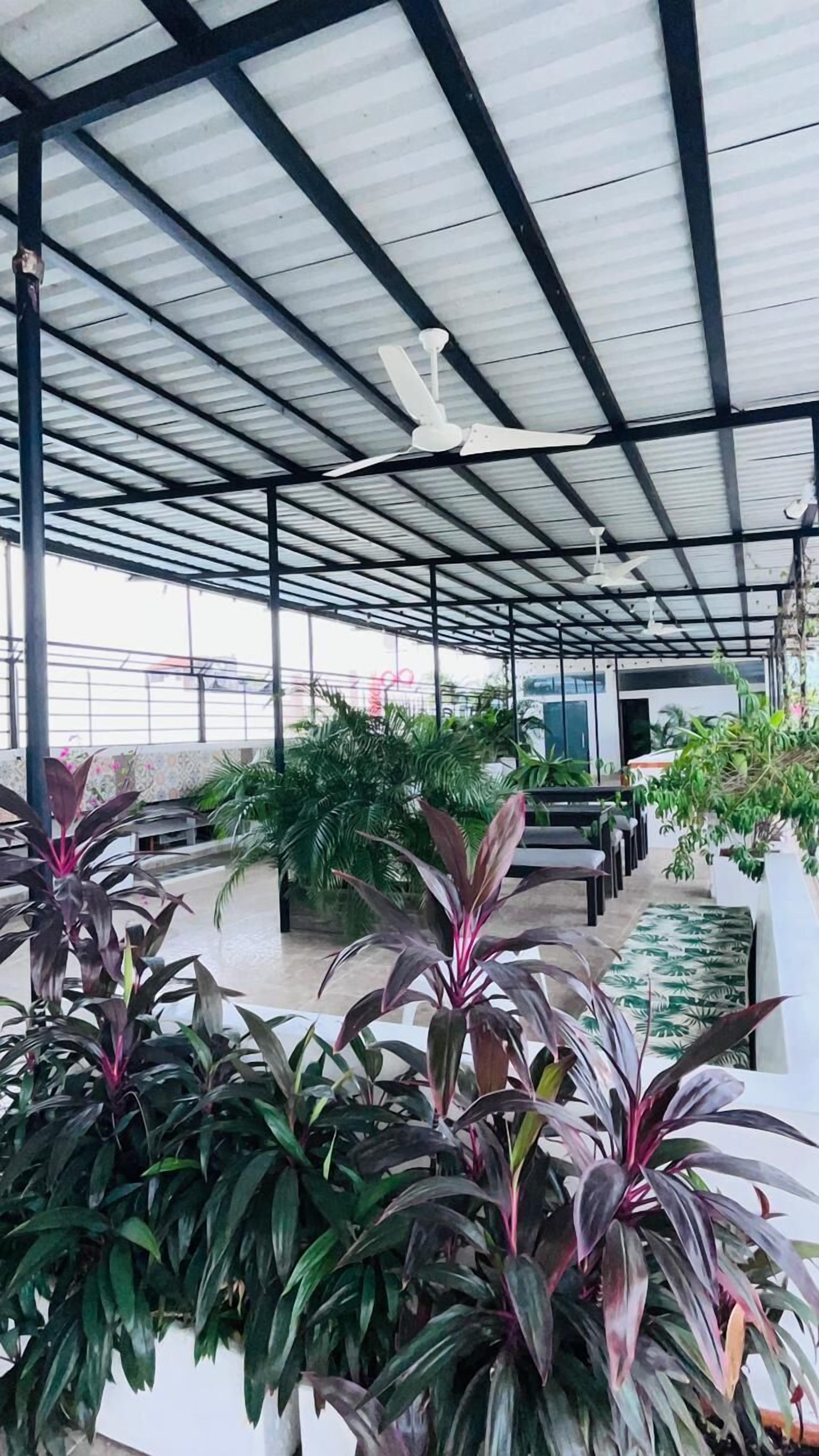 TV LED 32 polegadas com canais via satélite, TV