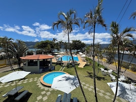 Piscina exterior 