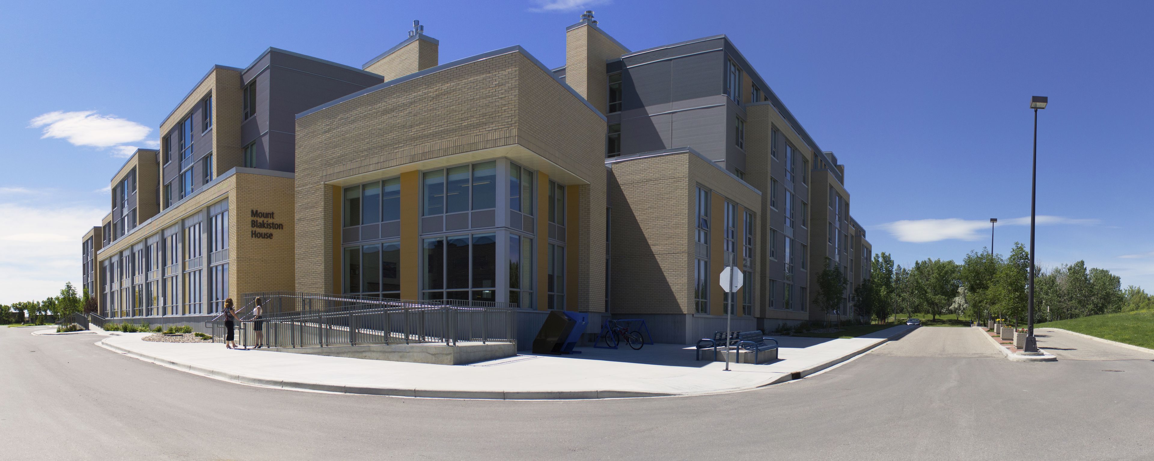 Coast Lethbridge Hotel & Conference Centre Reviews, Deals & Photos 2023 ...