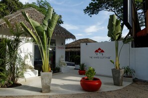 Entrada (vista interior)